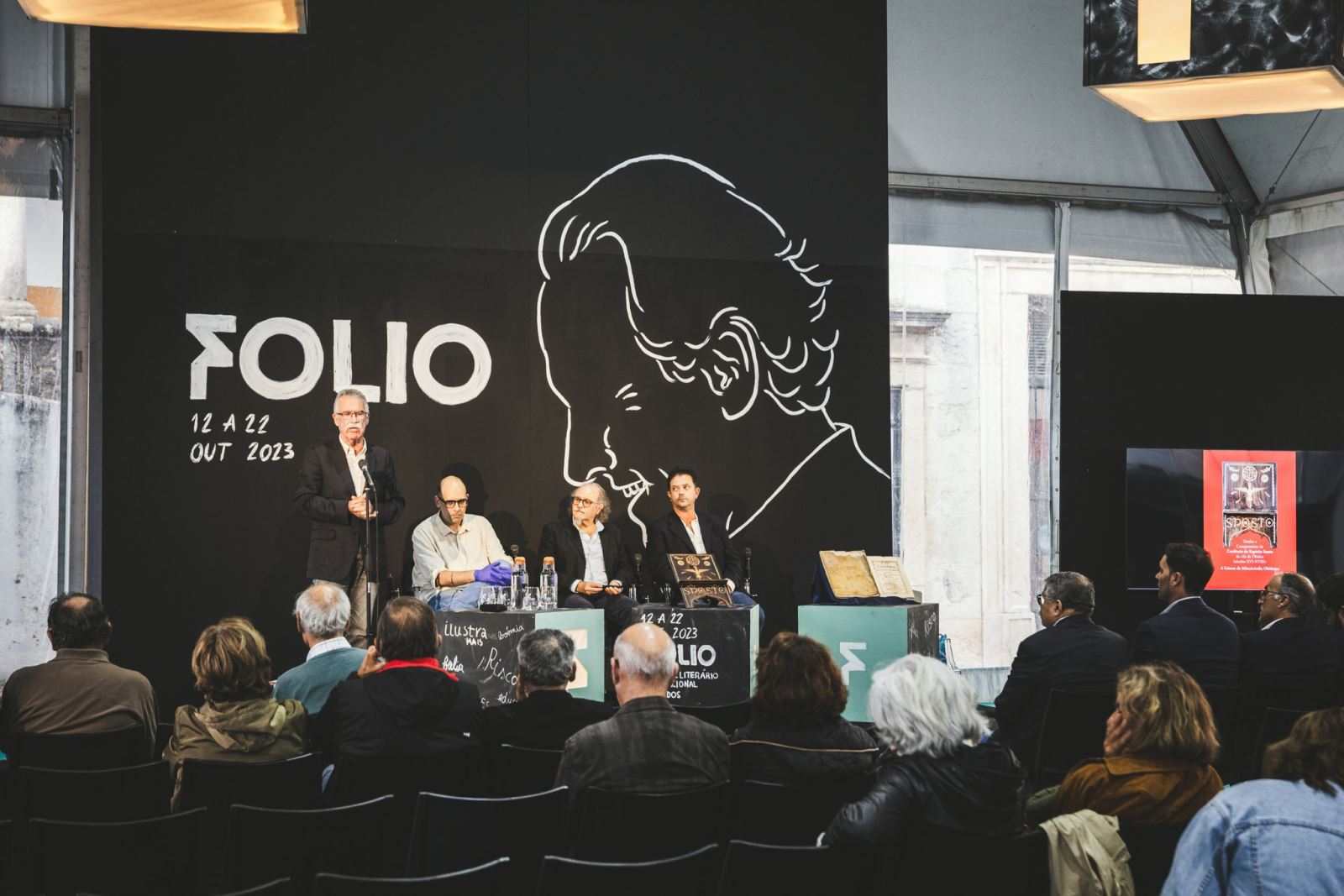 UMP - Livro mergulha na génese da Misericórdia de Óbidos